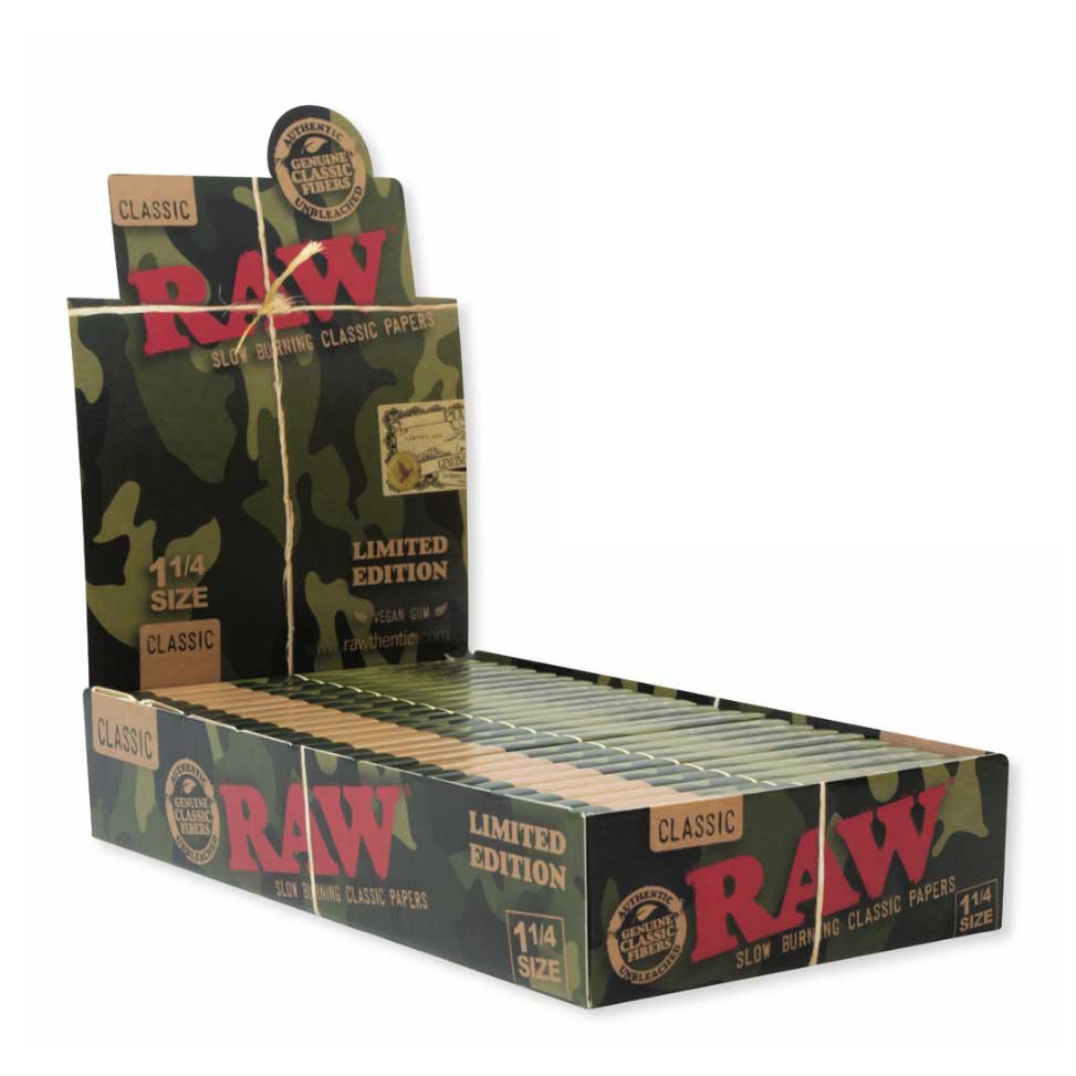 Raw Classic Camo 1 1 4 Rolling Papers Matchboxbros
